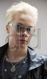 AniiBizarre: Foto de KiRO CullEn